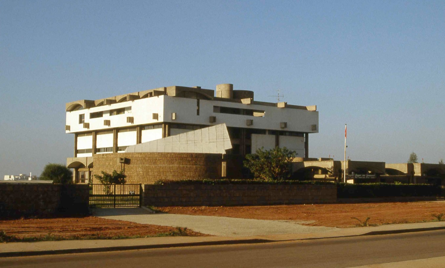 Réhabilitation de l’ISIC: un nouveau souffle de vie à Rabat - A+E Magazine