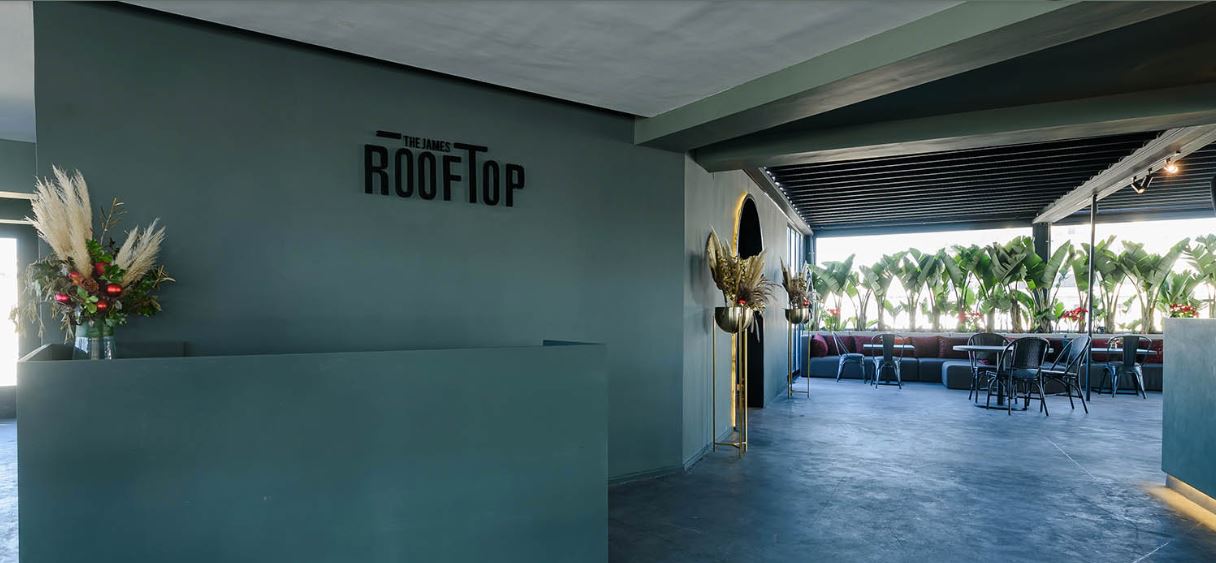 Terrasses et rooftops pour un été teinté de fraîcheur